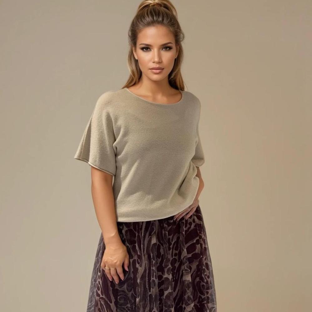 Catwalk style Wholesale : Ladies Clothing at Great Price